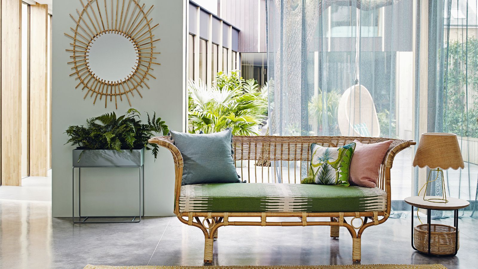 Bladeless fans vs. regular fans – which one is actually better? Our ...