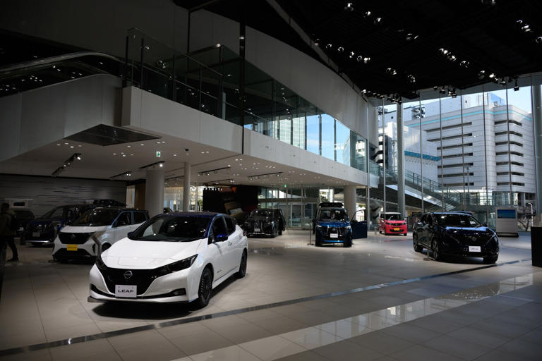 Renault, Nissan Back More Share Sales in Alliance Loosening