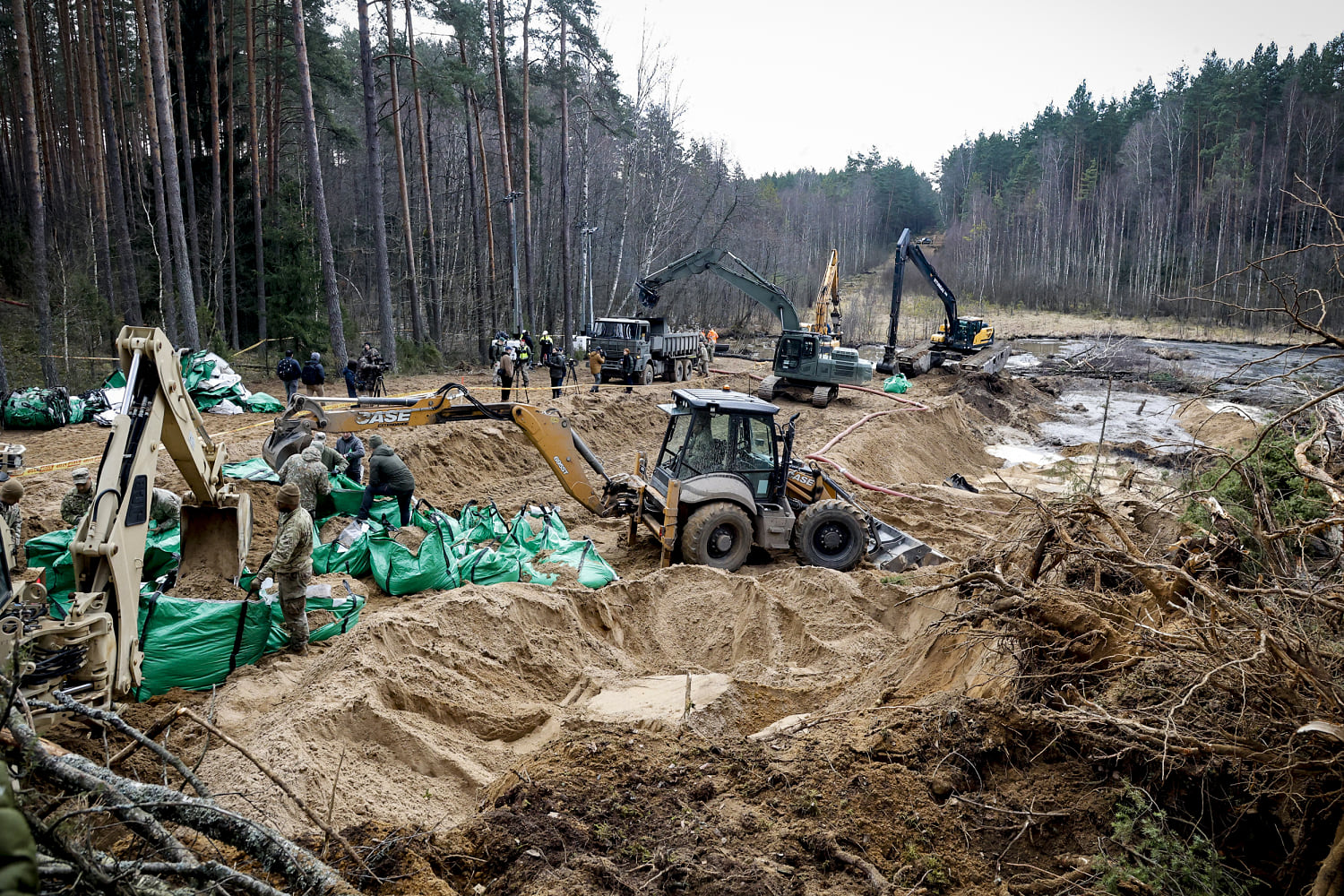 3 U.S. soldiers found dead in Lithuania, 1 still missing after vehicle ...