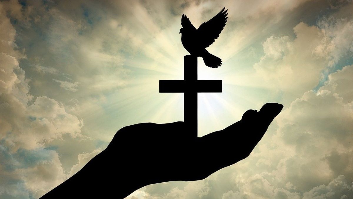 Powerful Prayer to Bid Farewell to March 2025 and Give Thanks