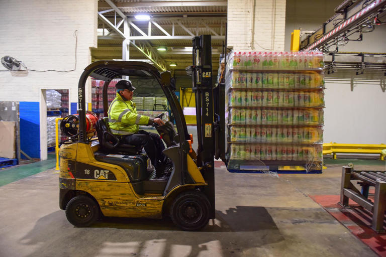 Taking you on a retro journey down Riverside Road where there's faces ...