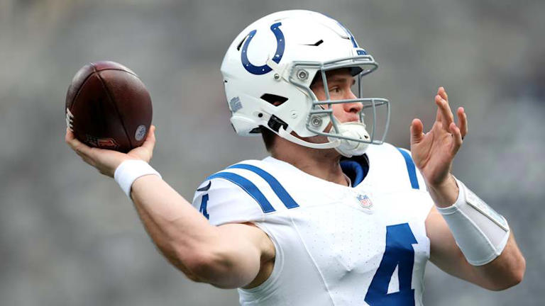 Broncos random QB signing could add interesting wrinkle to offense