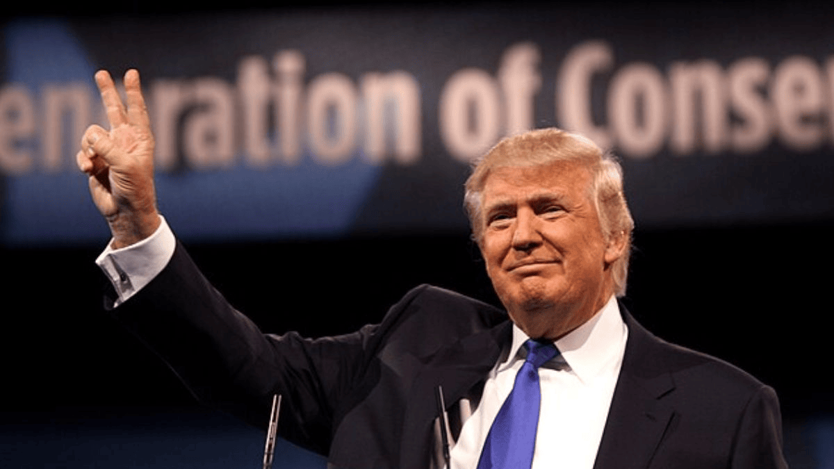 Federal worker unions at risk: Trump's executive order and DOGE measures