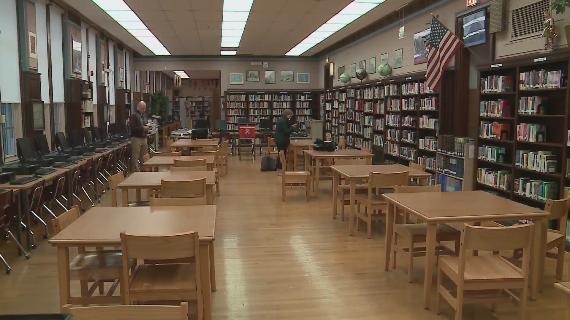 Chicago teachers bargaining team to review contract deal