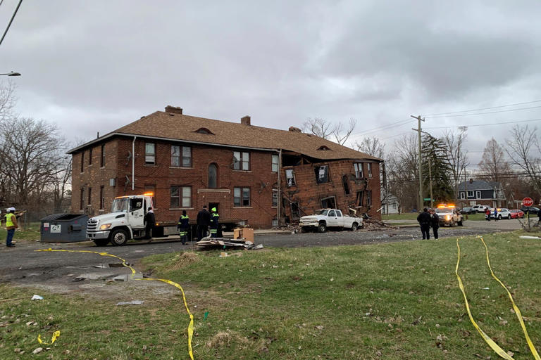 A dozen people injured after apartment explodes in Detroit