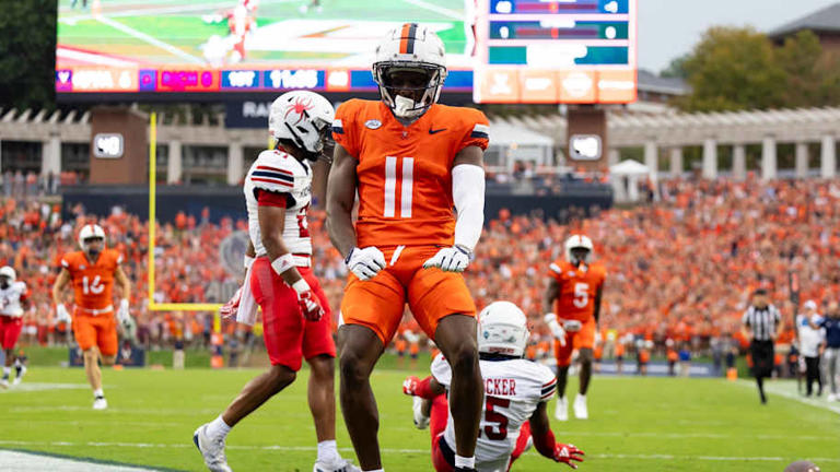 Trell Harris Emerging as a Leader in the Virginia Wide Receiver Room