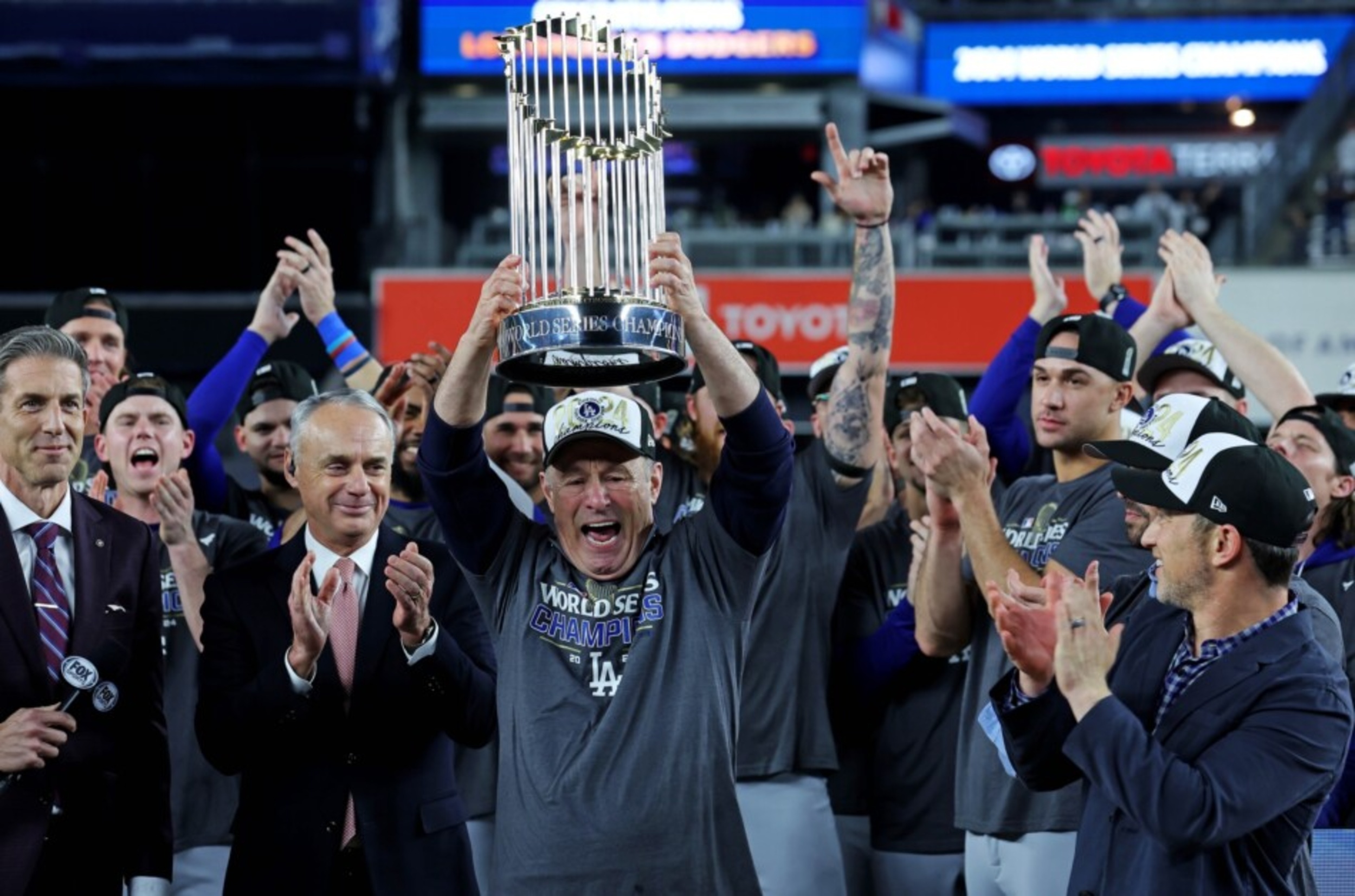 Stan Kasten: ‘All’ Dodgers Players Want To Visit White House For World ...