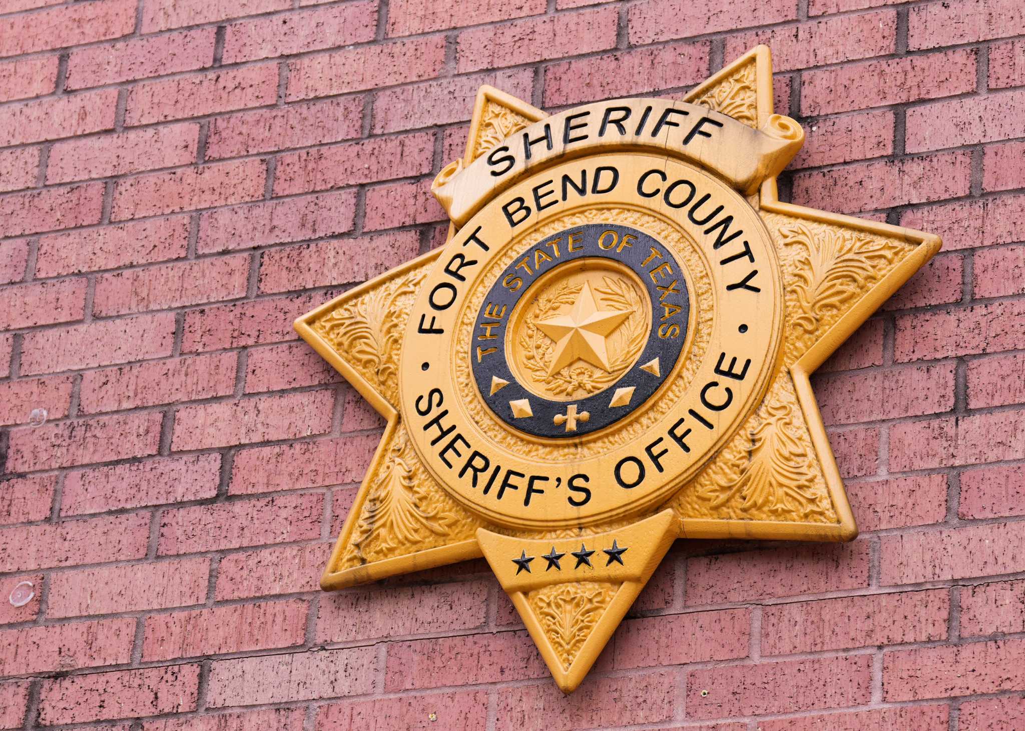 1 Fort Bend deputy disciplined, 1 cleared after Black teens detained ...