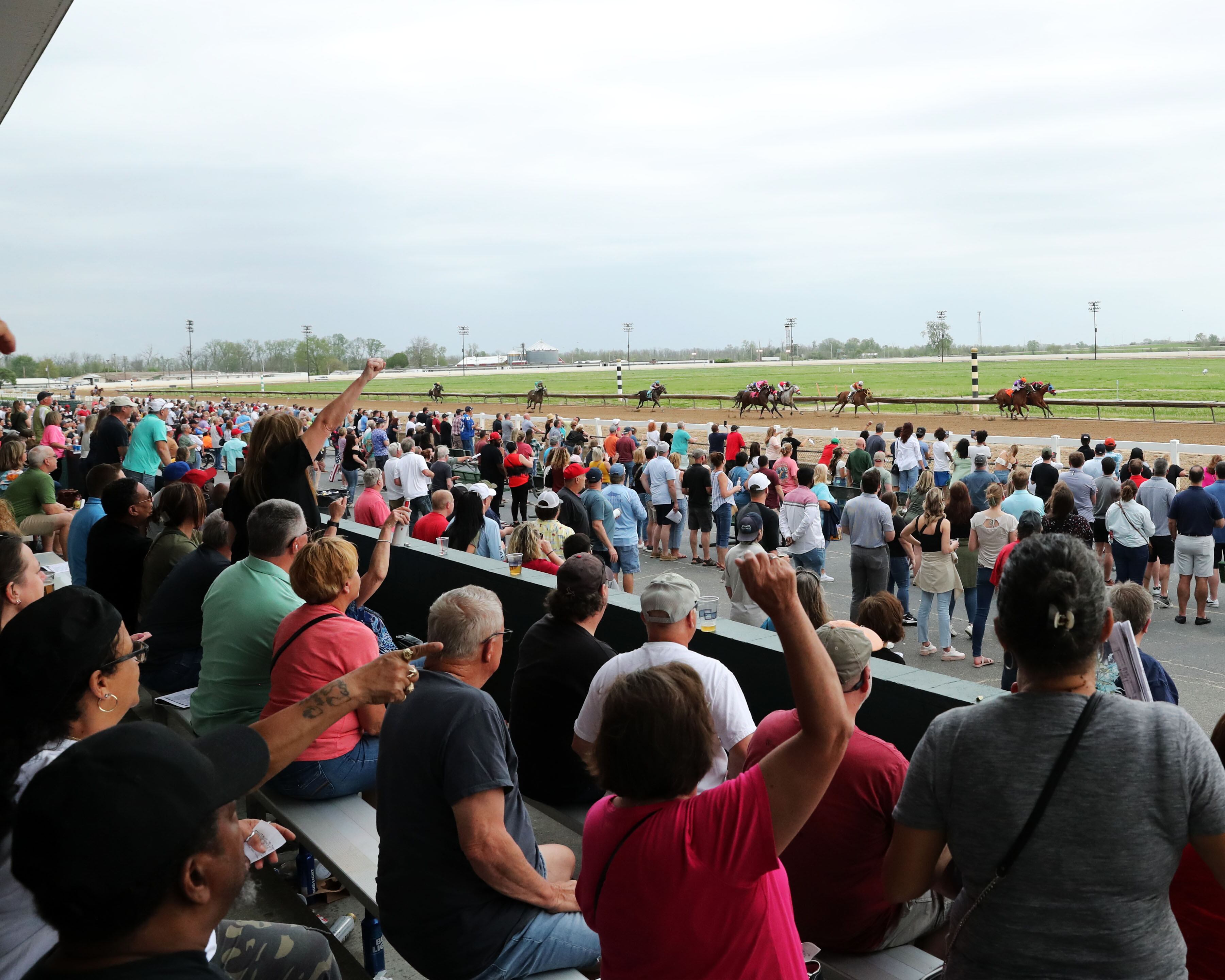 Fairmount Park to become first racino in Illinois