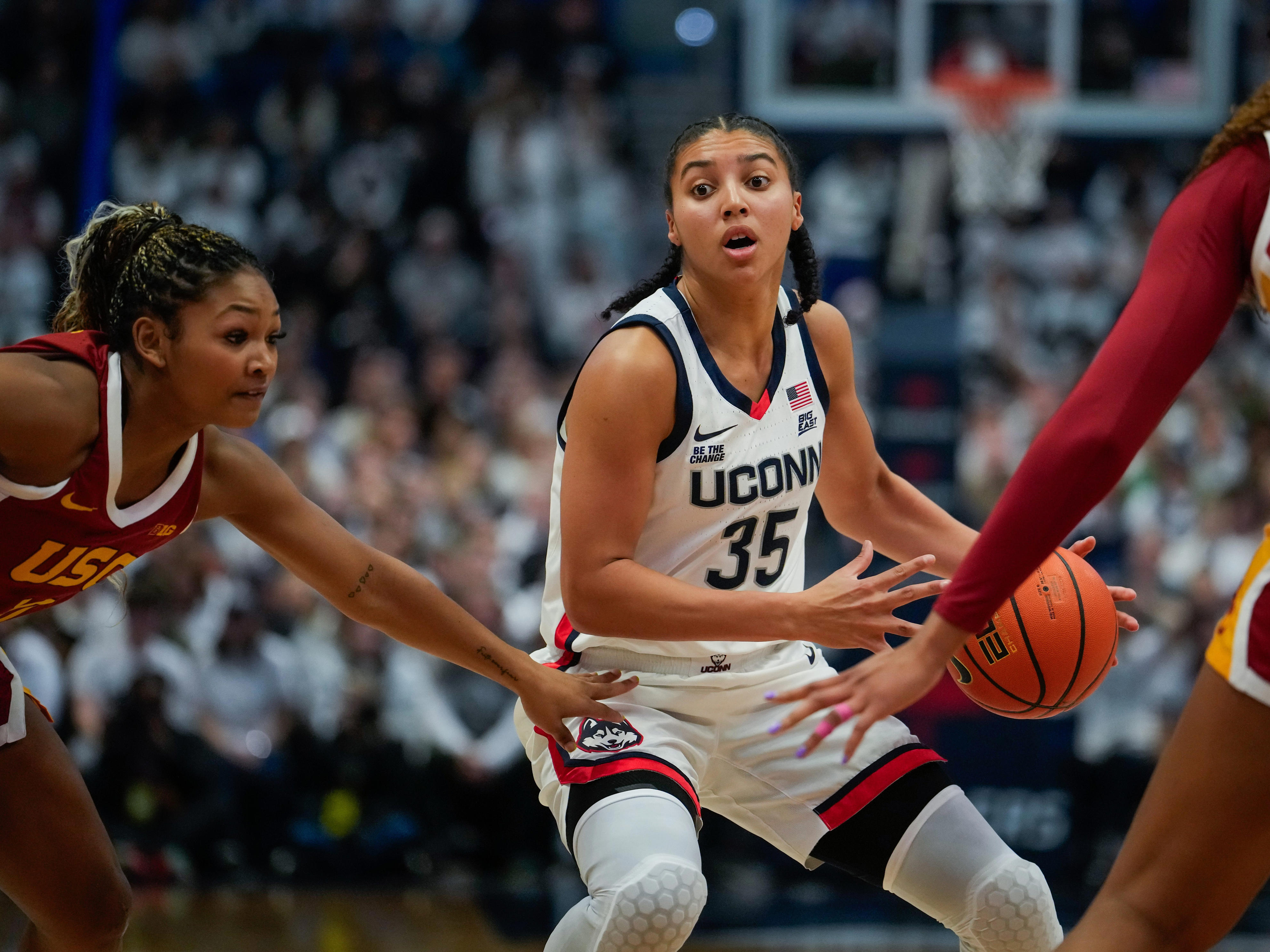 How to watch UConn vs. USC: Live stream the final Elite Eight game of 2025