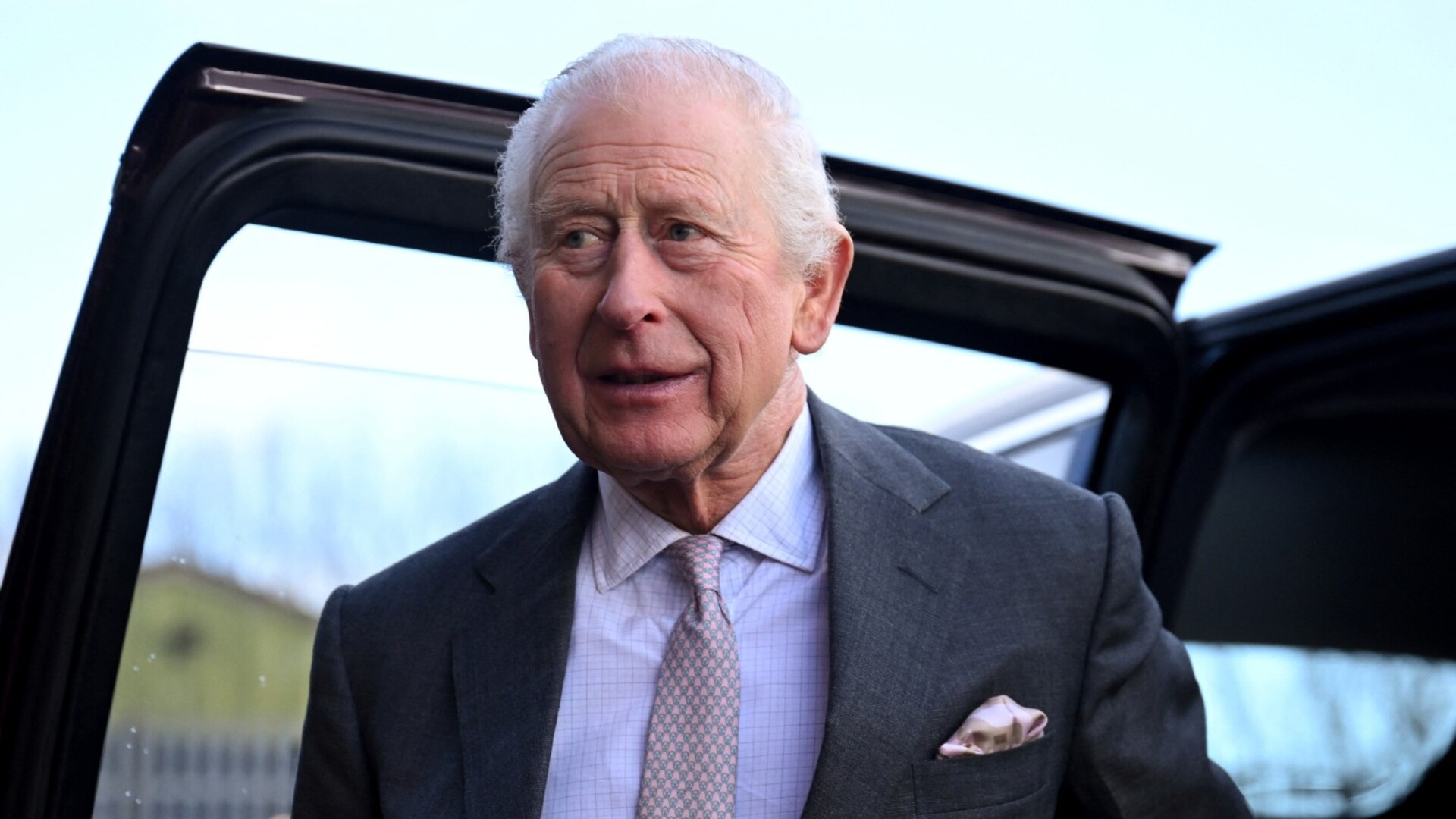 King Charles returns to work following brief stint in hospital