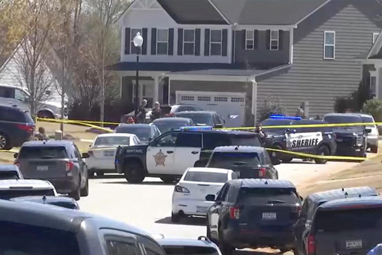 Bloomberg exec, wife and daughter found dead in South Carolina home ...