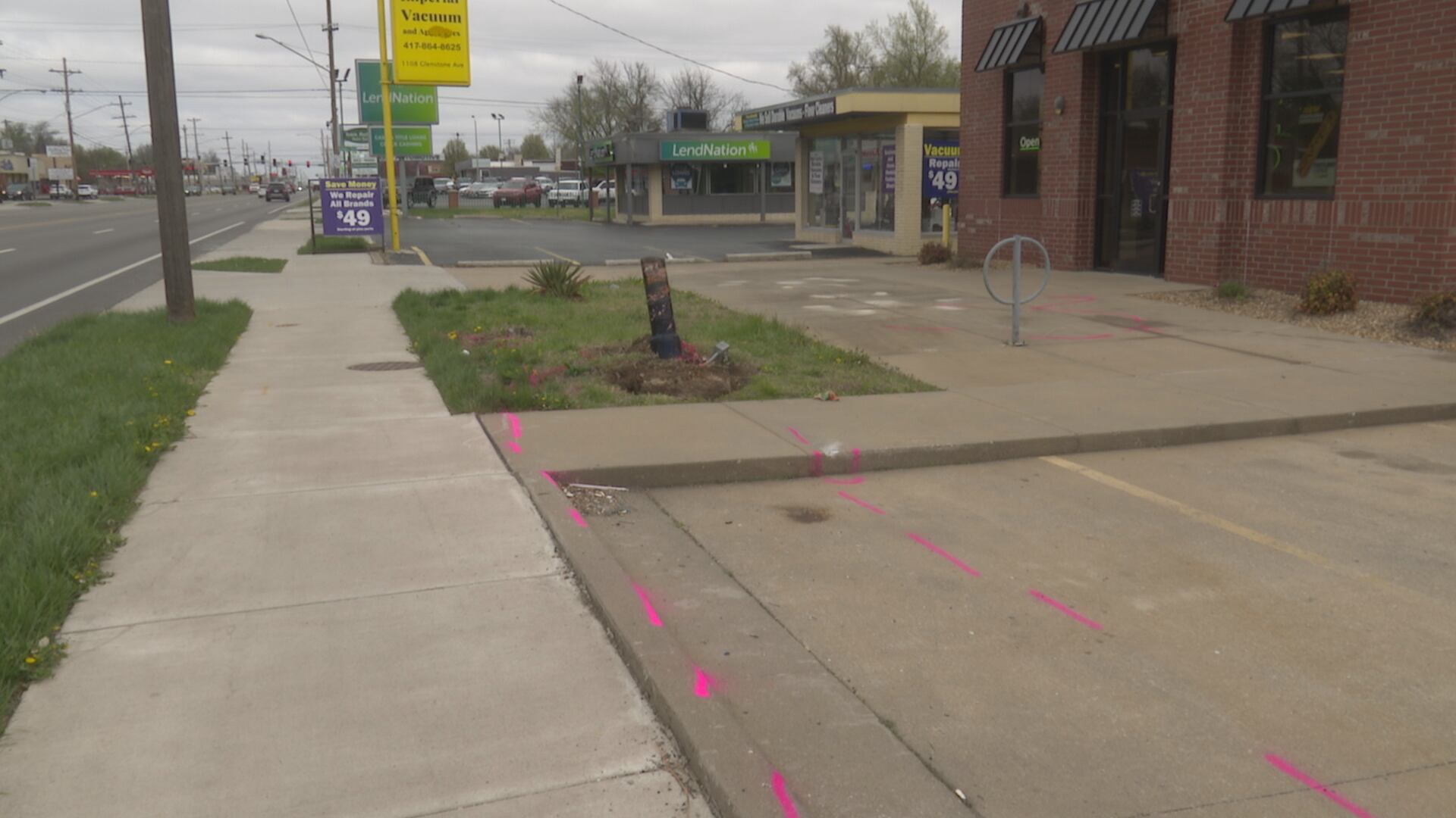 Friends remember victims of deadly Springfield crash