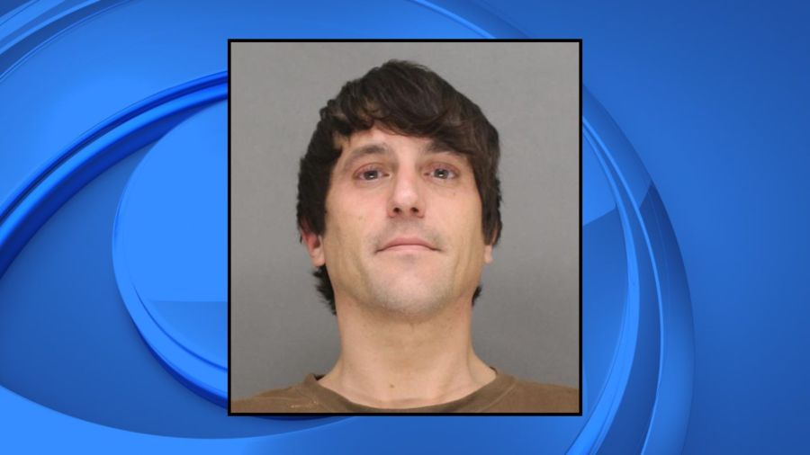 Update: Green Bay man set for plea hearing over lewd action charges at ...