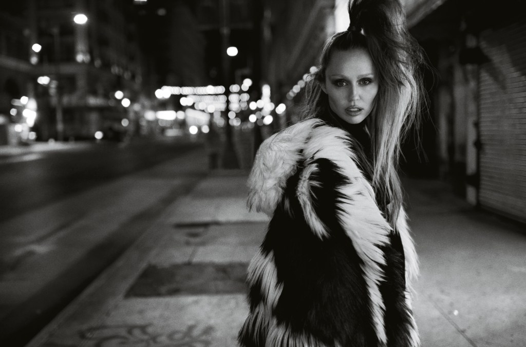 Miley Cyrus' Magnifique Mash-Up of ‘The Climb' & ‘We Can't Stop,' Plus ...