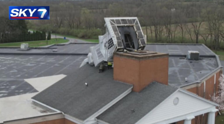 UPDATE: 4 tornadoes touched down in Ohio Sunday night, NWS says