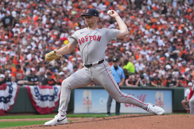 Middleboro's Sean Newcomb makes Red Sox debut