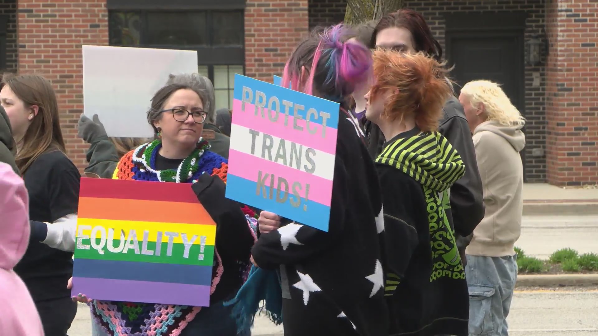 Illinois officially recognizes Transgender Day of Visibility