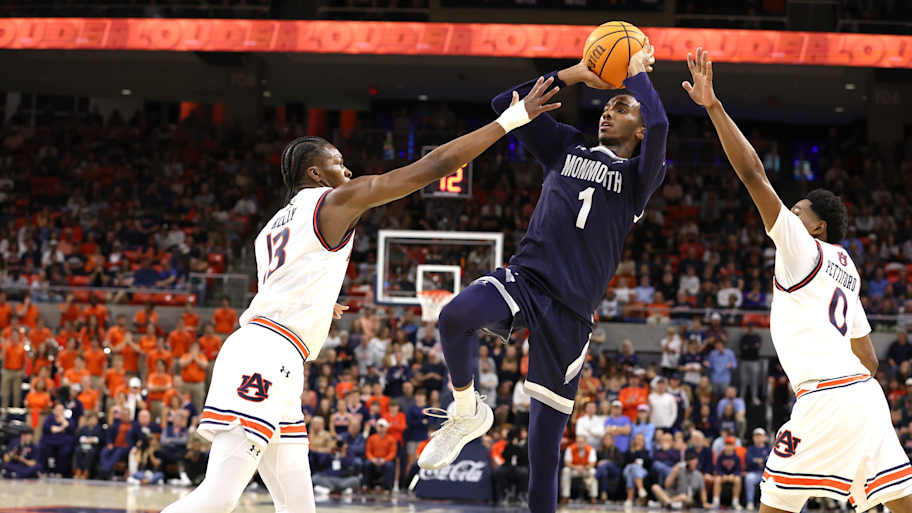 Michigan basketball in contact with nations leading three-point shooter