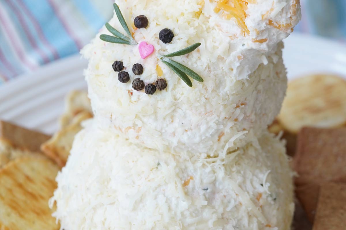 Cream Cheese Easter Bunny Appetizer