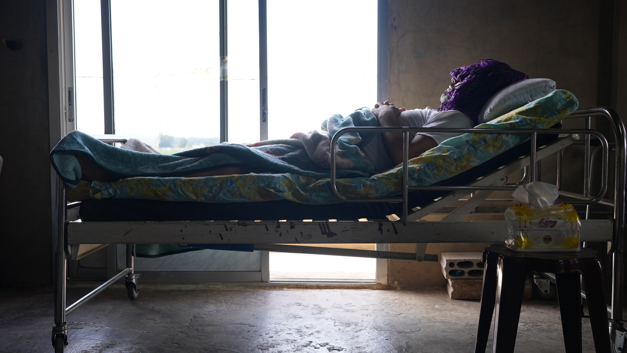 Thousands of Syria's Alawites flee as armed factions seek revenge