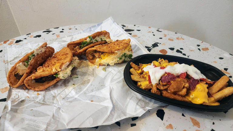 Review: Taco Bell's Newest Chalupas And Loaded Nacho Fries Are Missing ...