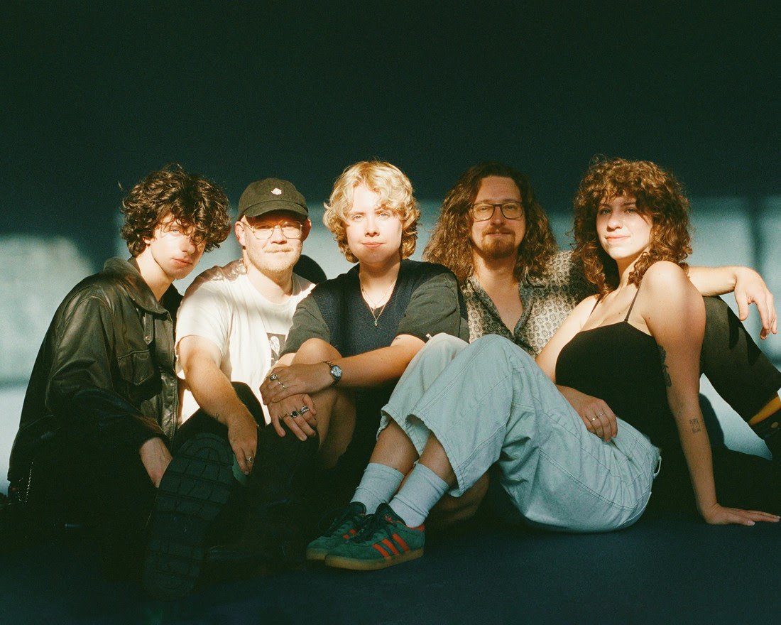 NYC indie rock band Volena release new single "Song About Winter"