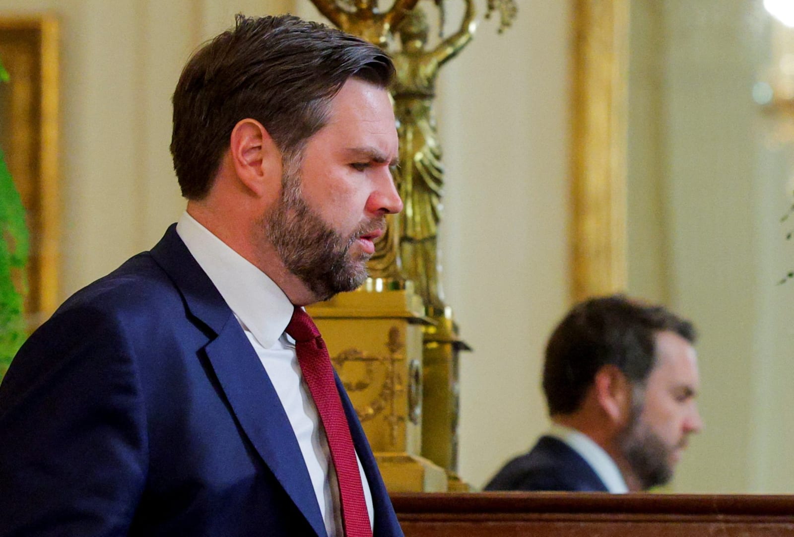 J.D. Vance hosts RNC fundraiser ahead of possible 2028 run even as ...