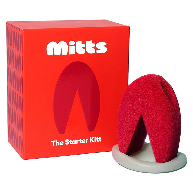 London It Girl Lucy Williams’s New Rugs, Danish Bar Tools, and Sponges ...