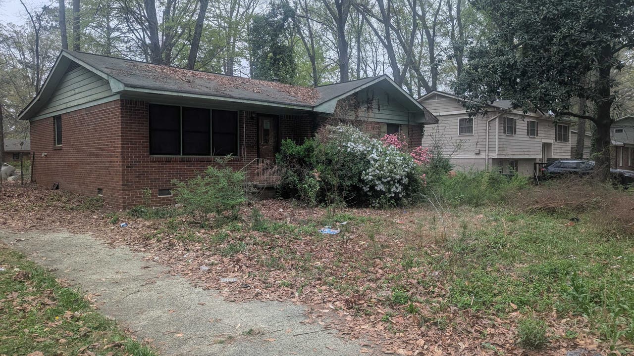 Mummified body discovered in southeast Atlanta home sparks death ...