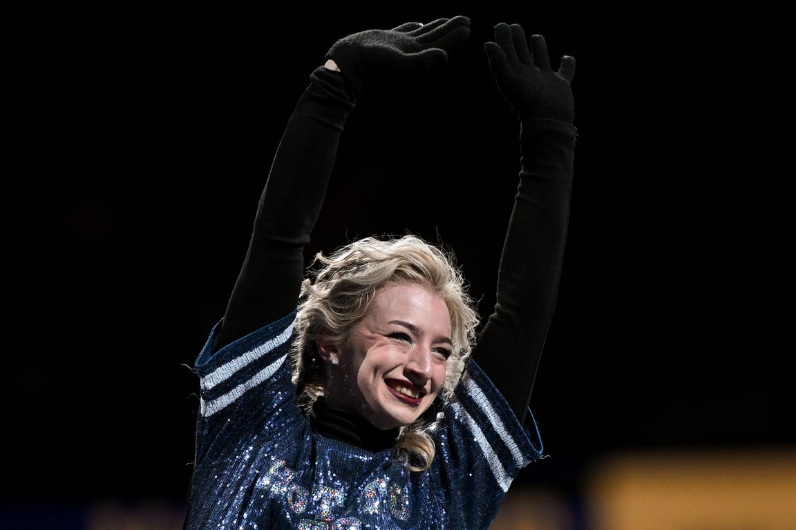 Incredible photos highlight women's figure skating comeback queen Amber ...