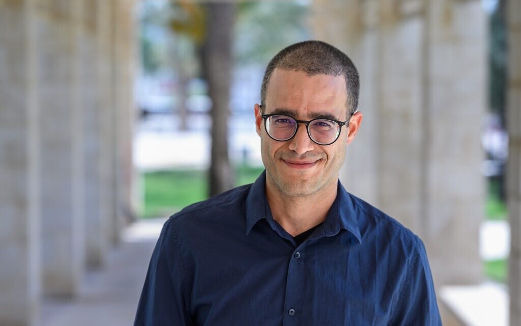 Why do US Jews leave Orthodoxy? A new study tries to map out the reasons