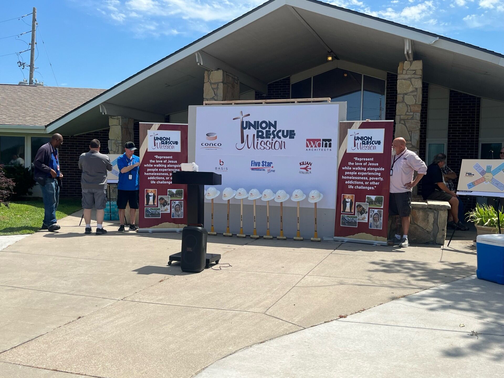 Helping Hand: Union Rescue Mission recognized for helping men ...