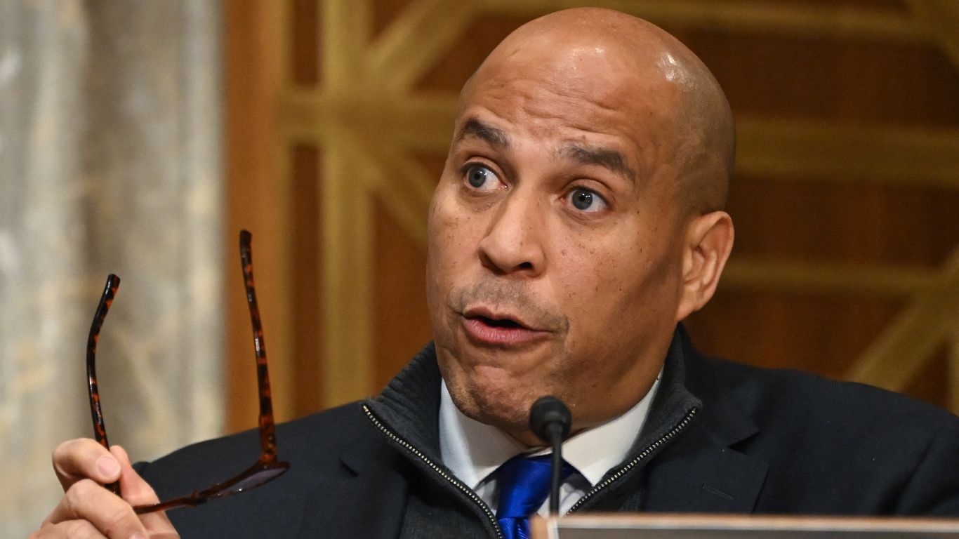 Watch: Cory Booker gives marathon speech on Senate floor to protest ...