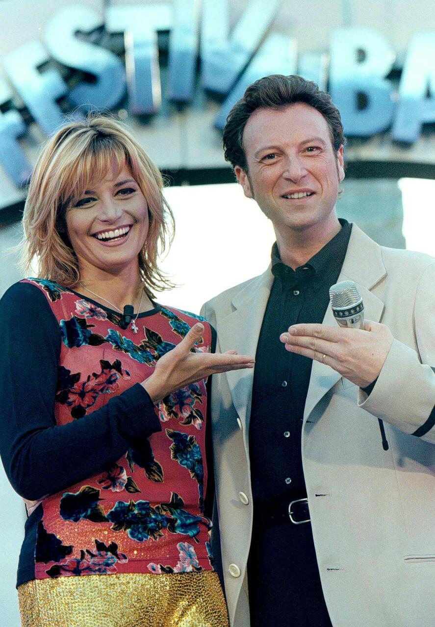 Simona Ventura: età, marito, figli, ex, carriera, ritocchi estetici ...