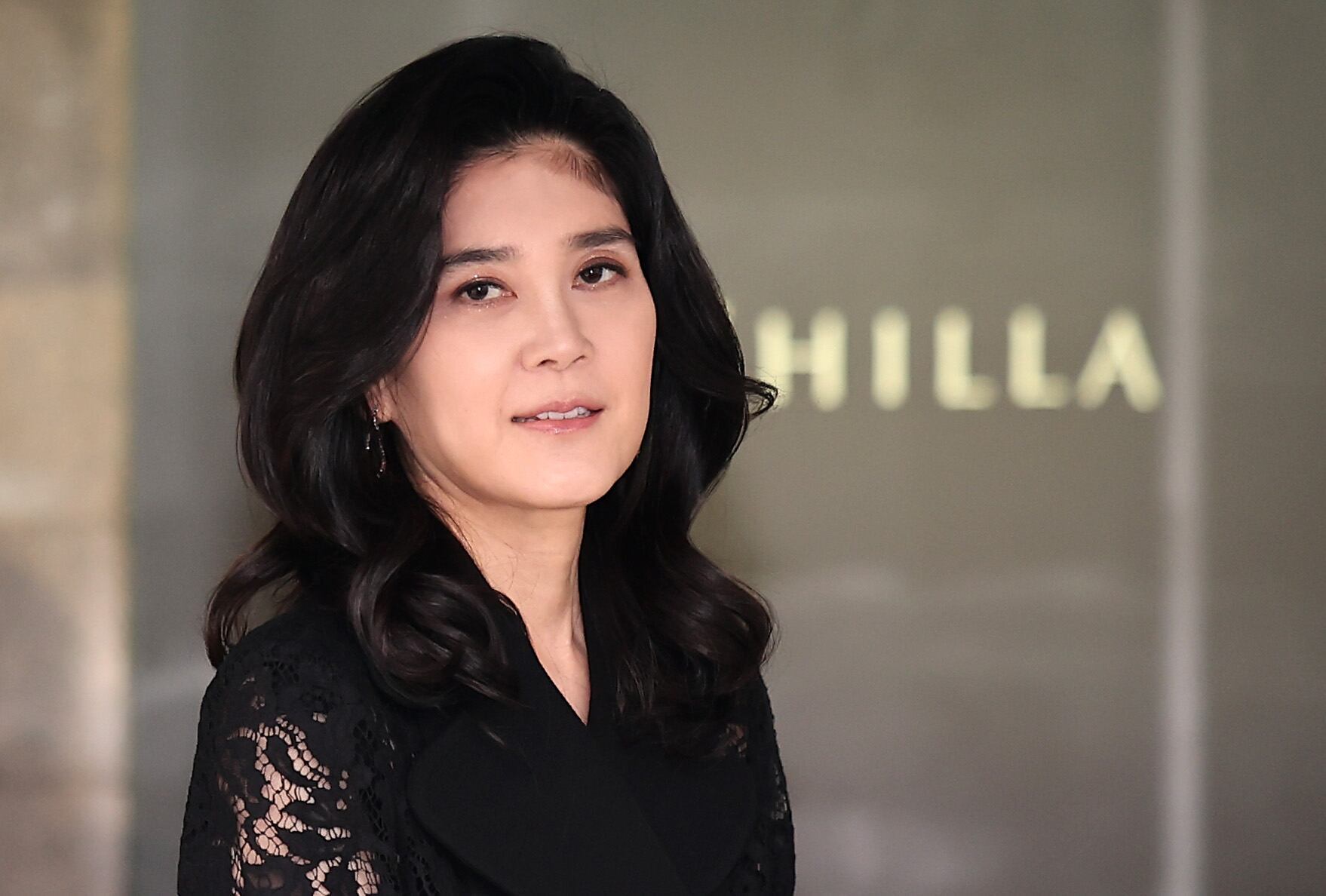 Shilla’s hanok hotel project in limbo as duty-free woes persist