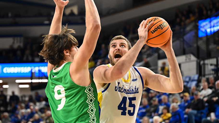 Purdue Lands Transfer Commitment From South Dakota State Big Man Oscar ...