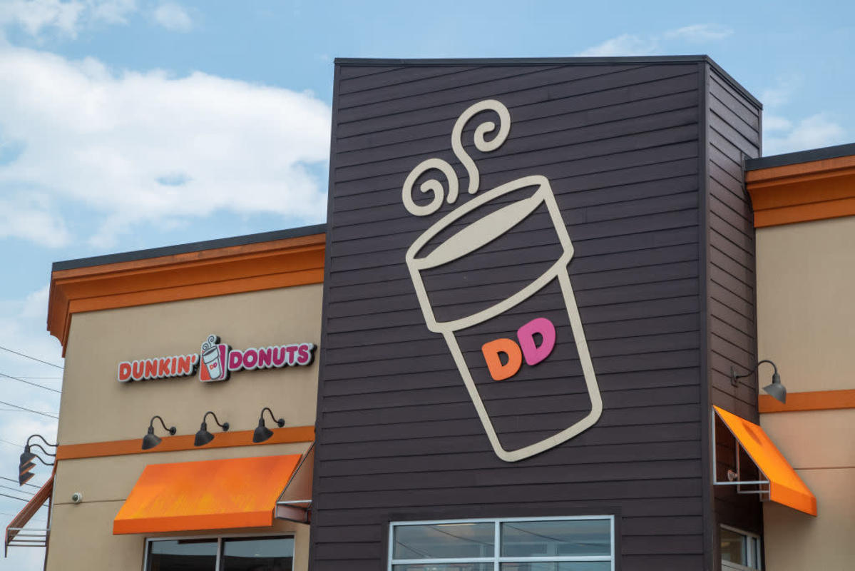 Dunkin’ Reveals Summer and Fall Buckets That Have Fans Declaring They ...