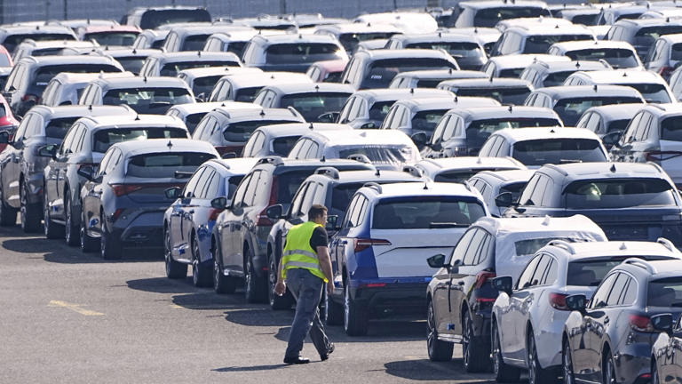 EU slakker på kravene til bilindustrien
