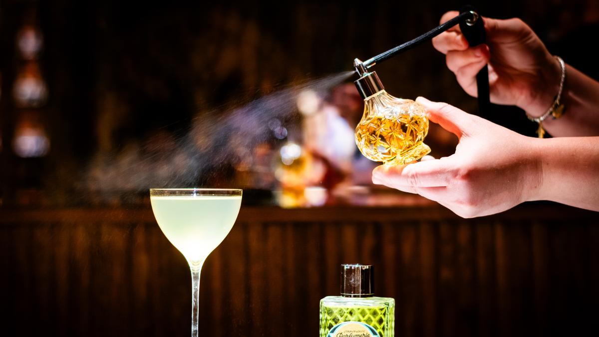 Así es Dr. Stravinsky Parfumerie, la nueva coctelería del Born que ...