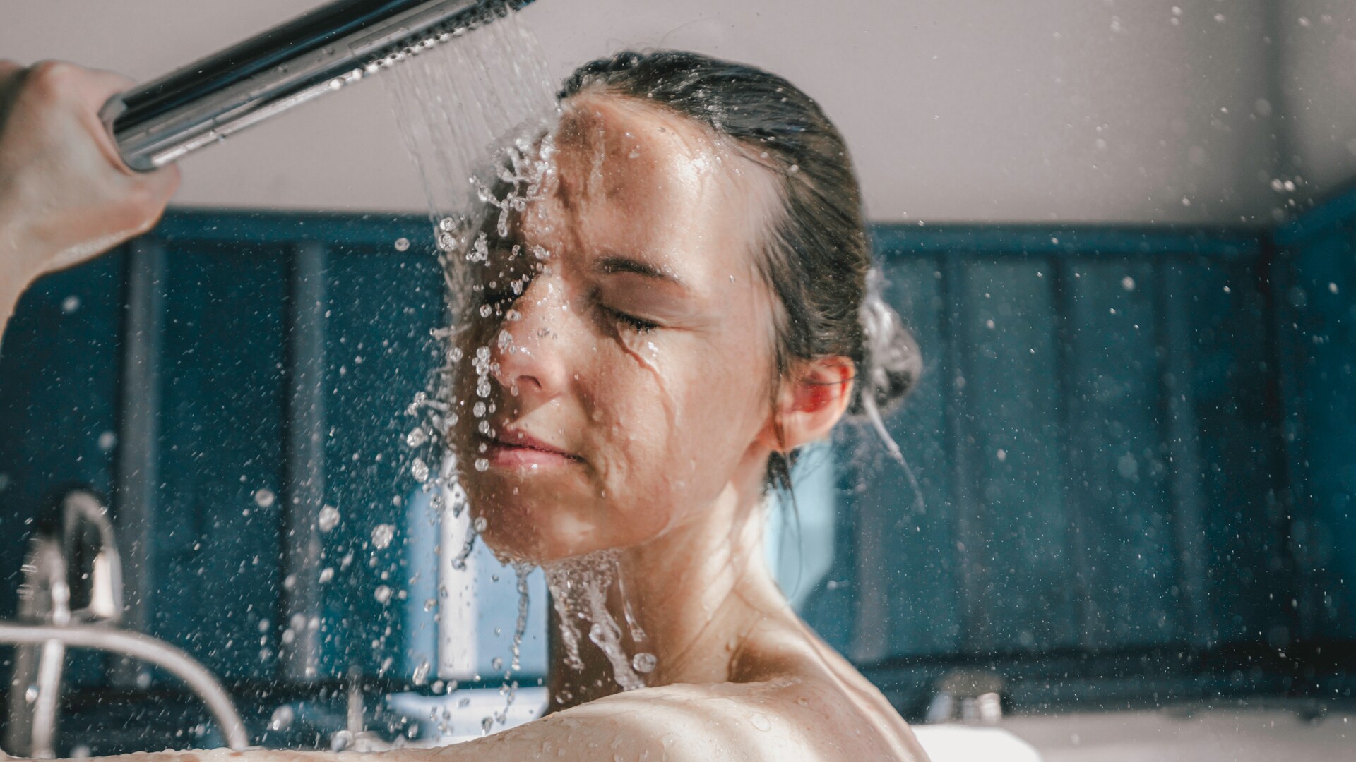 Was mit der Haut passiert, wenn du nicht jeden Tag duschst