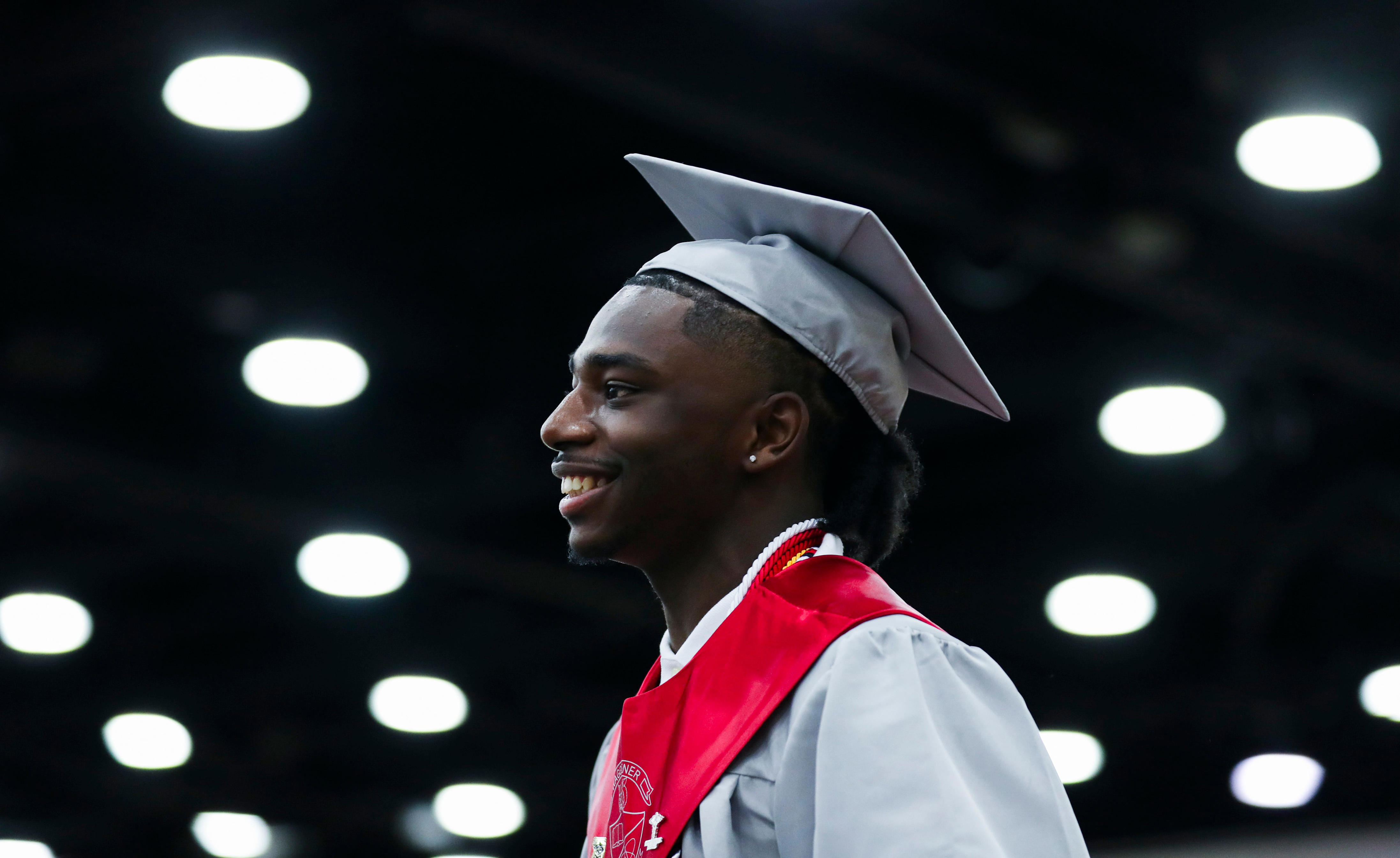 JCPS graduation schedule: Where, when ceremonies will take place for ...