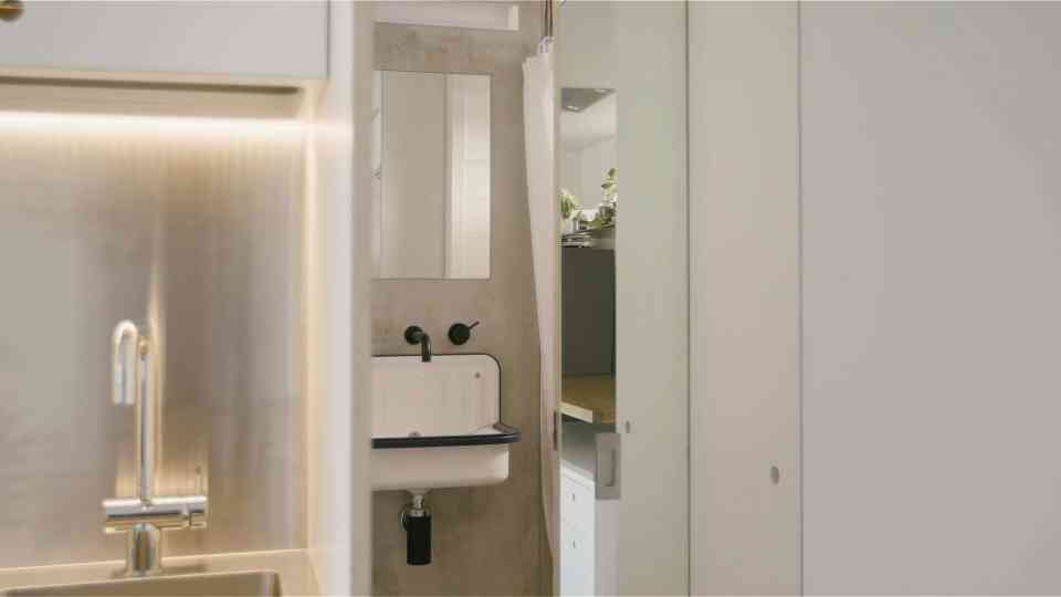Japanese 5S Micro Apartment - 24sqm/260sqft