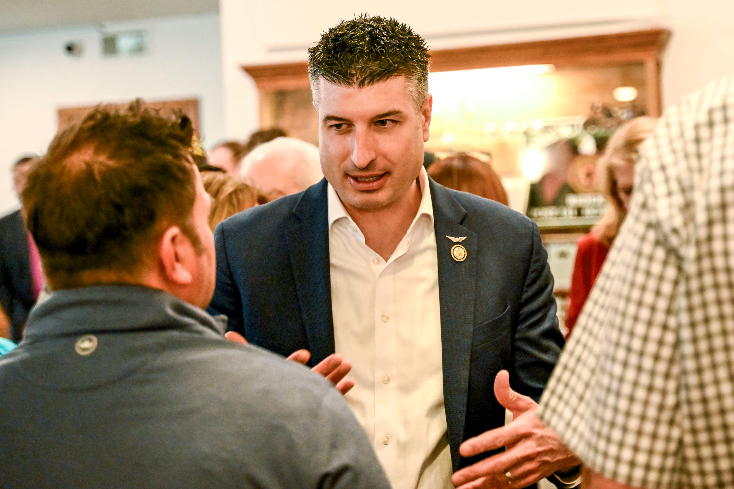 Rep. Tom Barrett defends Trump tariffs in town hall meeting