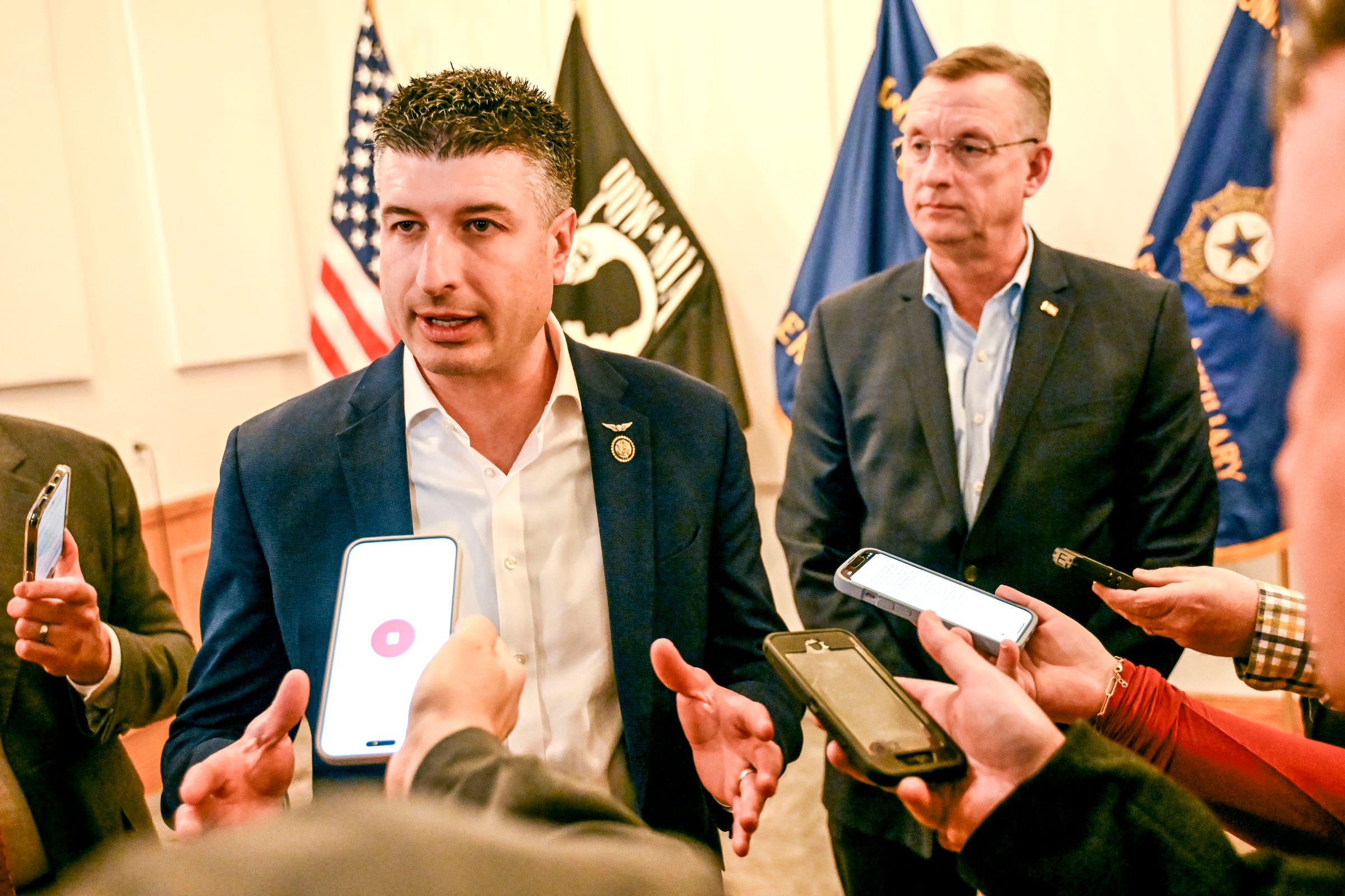 VA Secretary defends plans for massive workforce cuts during Howell ...