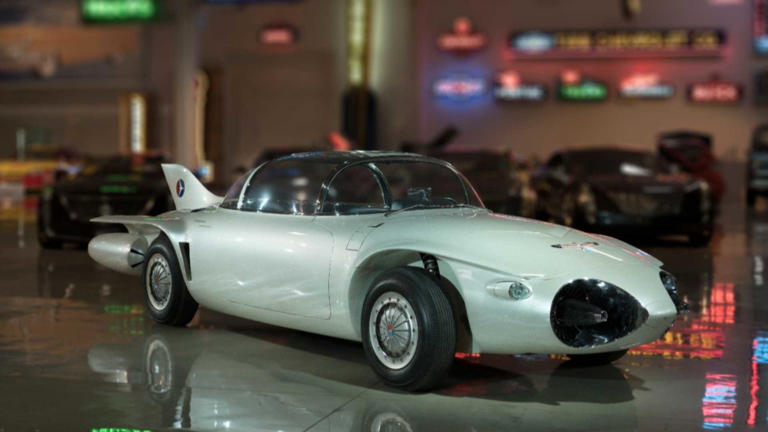 America's First Gas Turbine Car Ever Built Looked Like A Land-Speed ...