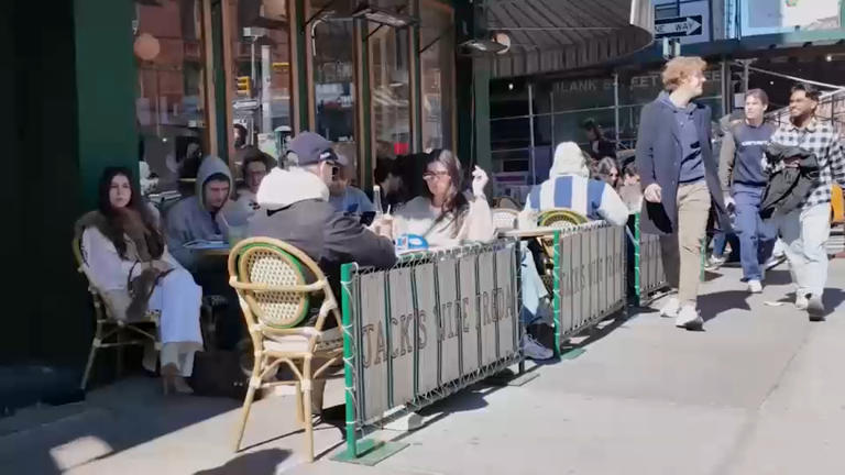 New York City's outdoor dining program begins
