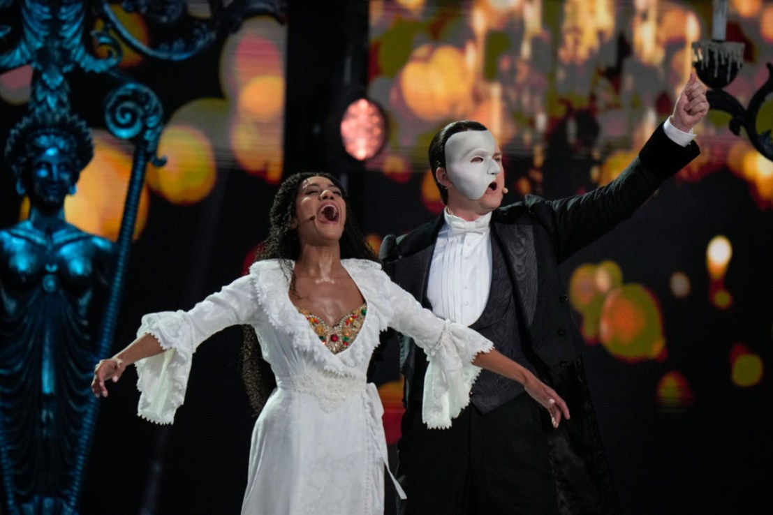The Phantom of the Opera closure slashes profit at Andrew Lloyd Webber ...