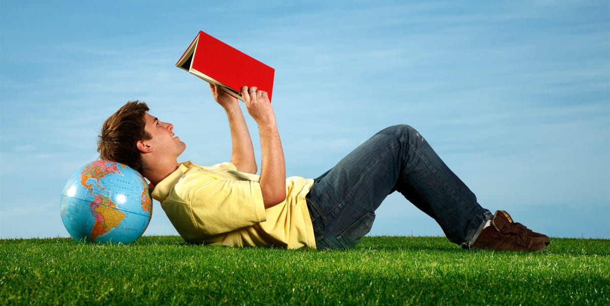 Se acaba de publicar en España uno de los libros sobre el universo más ...