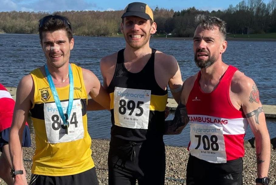 Falkirk Victoria Harriers' Scott Stirling wins Tom Scott Memorial Trophy